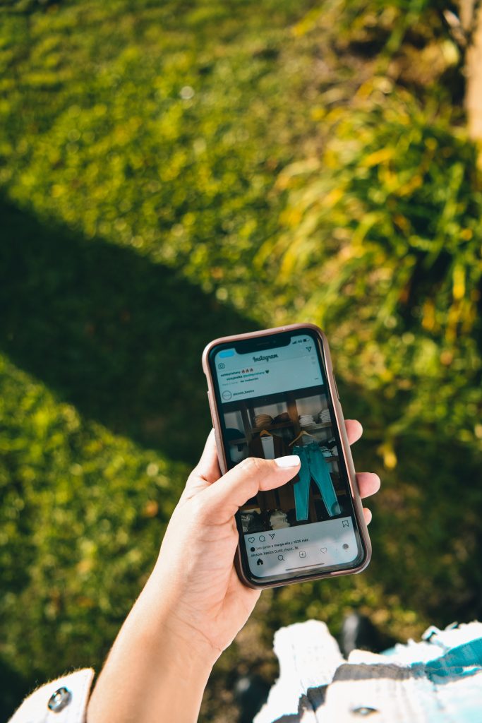 How to Use GIFs on Instagram Comments: A Step-by-Step Guide » 3 Easy ...