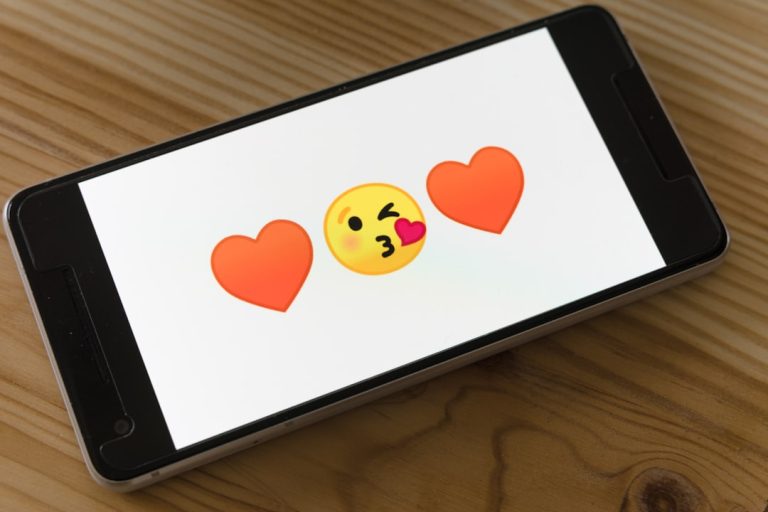 What Does a Red Heart Mean on Snapchat? » 3 Easy Methods