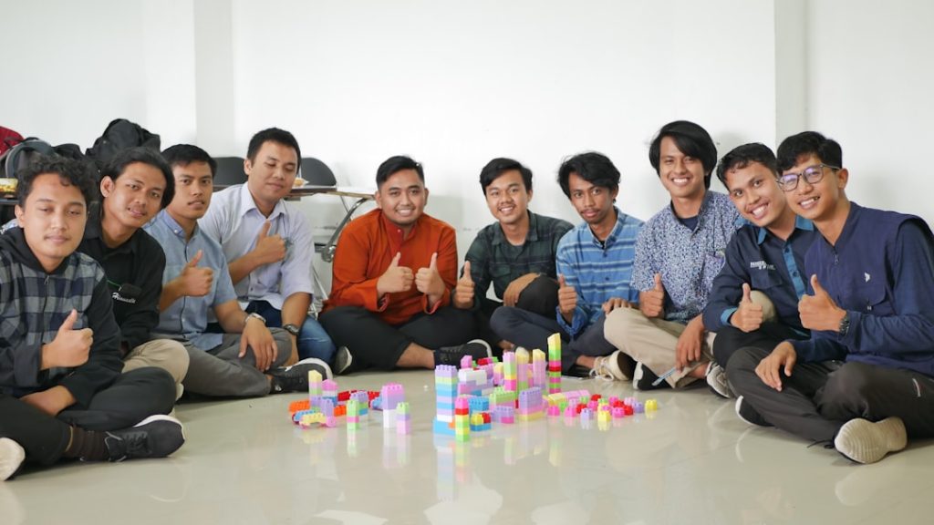 Mood Board Board: Creating Visual Inspiration » 3 Easy Methods