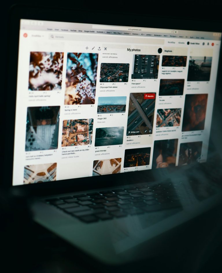 Top 5 Free Image Editors Reddit Photographers Use on a Budget (GIMP ...